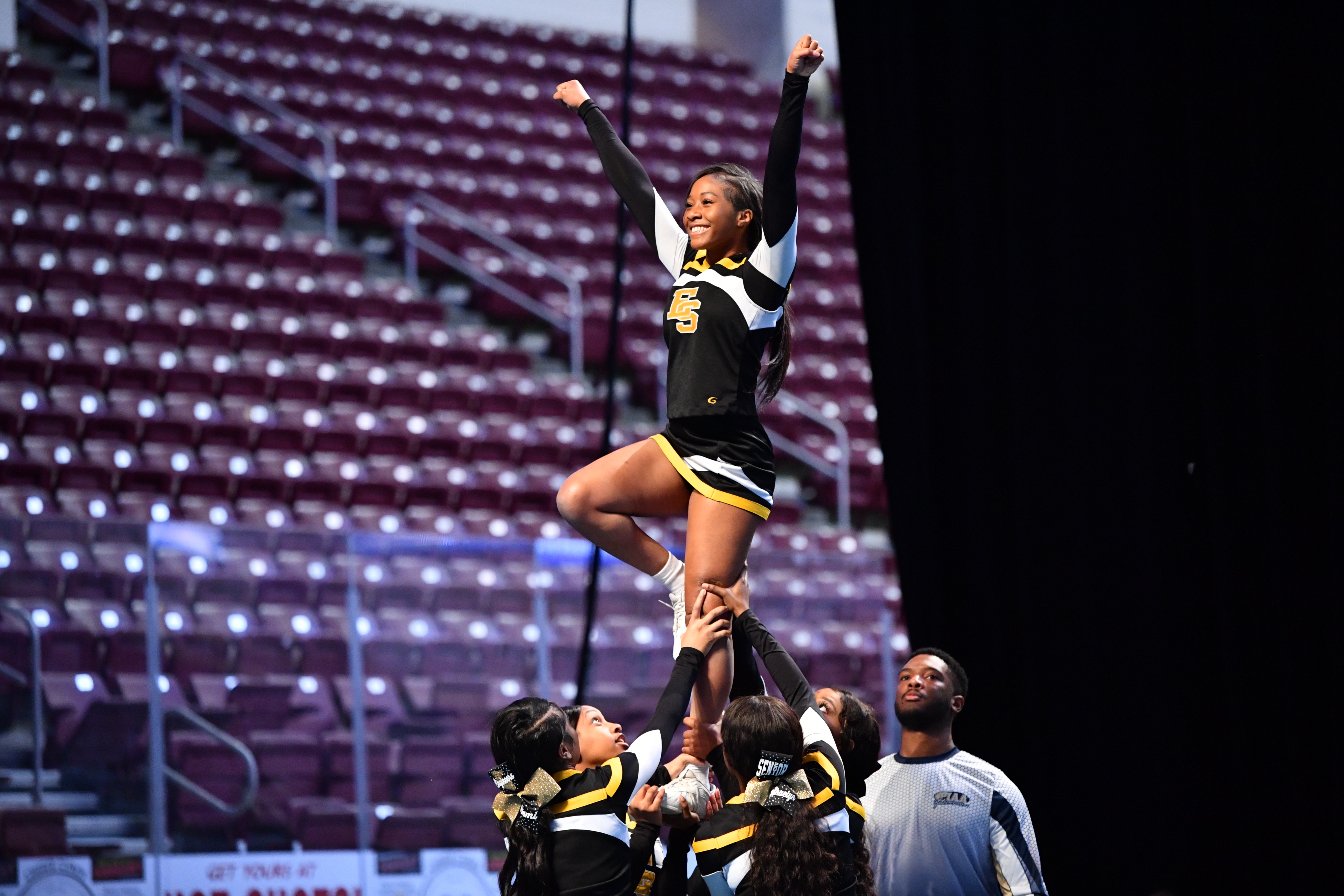 Carver Cheerleaders at States [PHOTOS] - Carver Engineering and Science